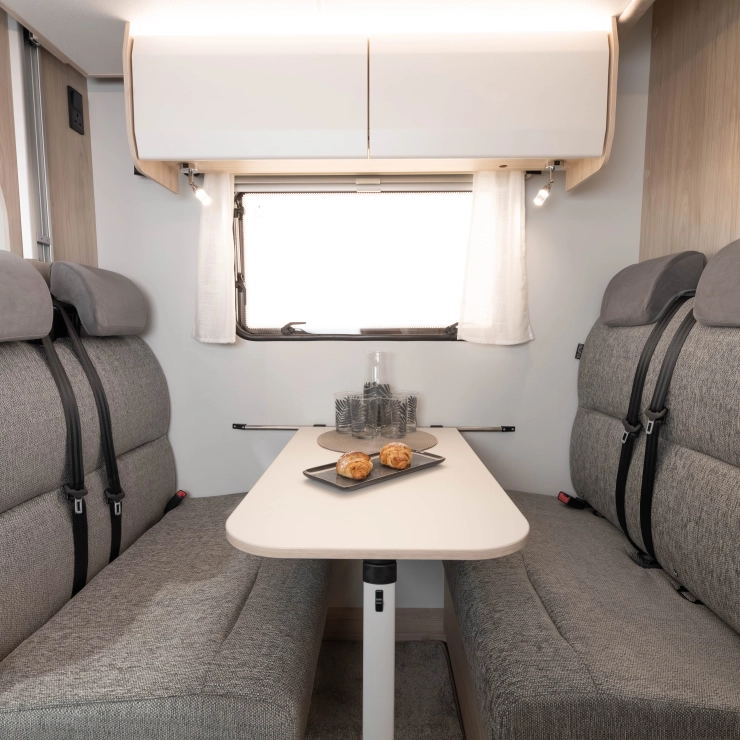 Whirlwind GT 196 | Spacious 6-Berth Motorhome | Elddis